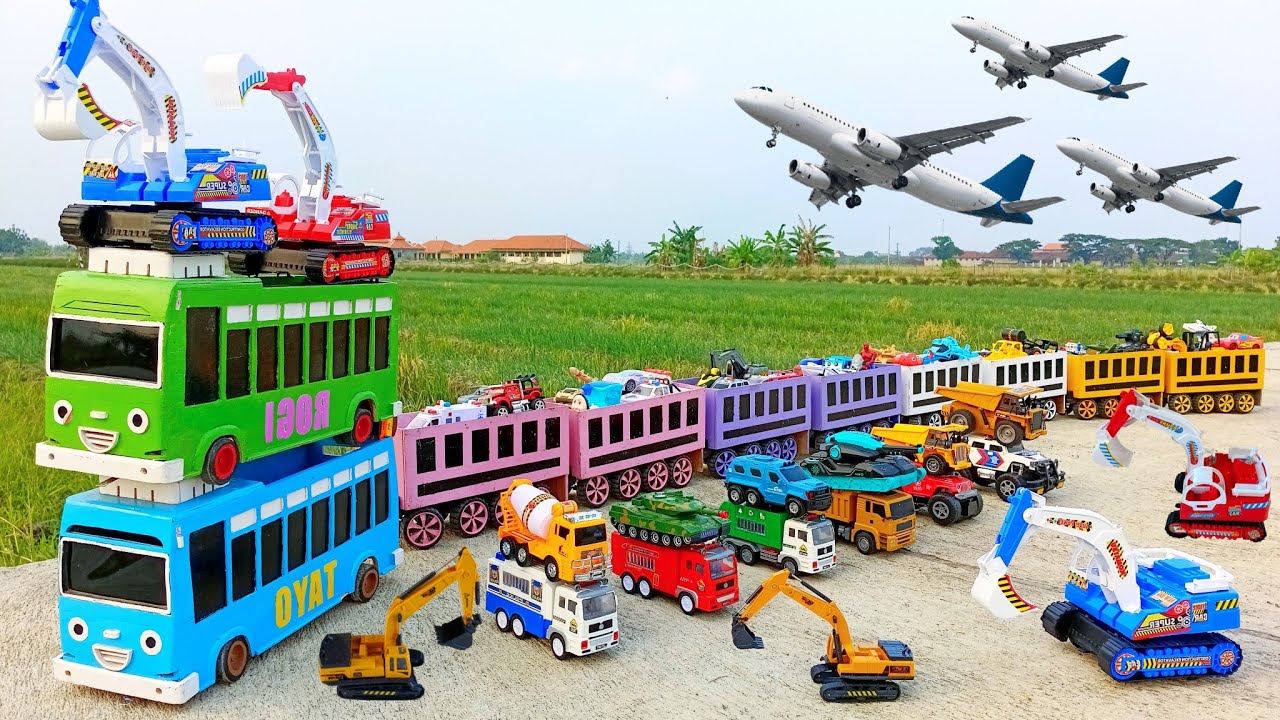 Mobil Truk Tronton Tayo Penuh Mainan Mobil Mobilan Pesawat militer ...