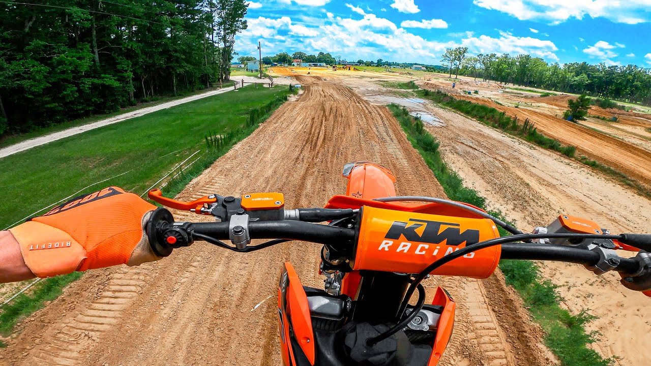 Goon Re-Learning How to Ride a 2 STROKE - YouTube