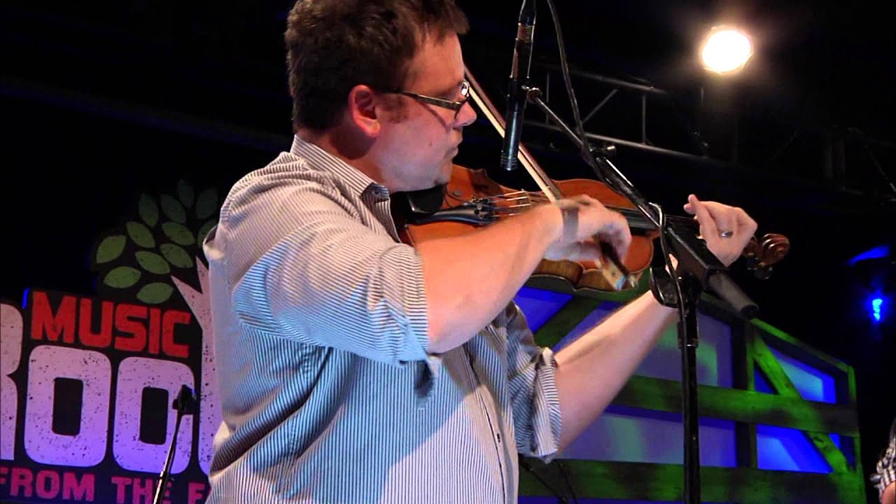 Bryan Sutton "Swannanoa Tunnel" - YouTube