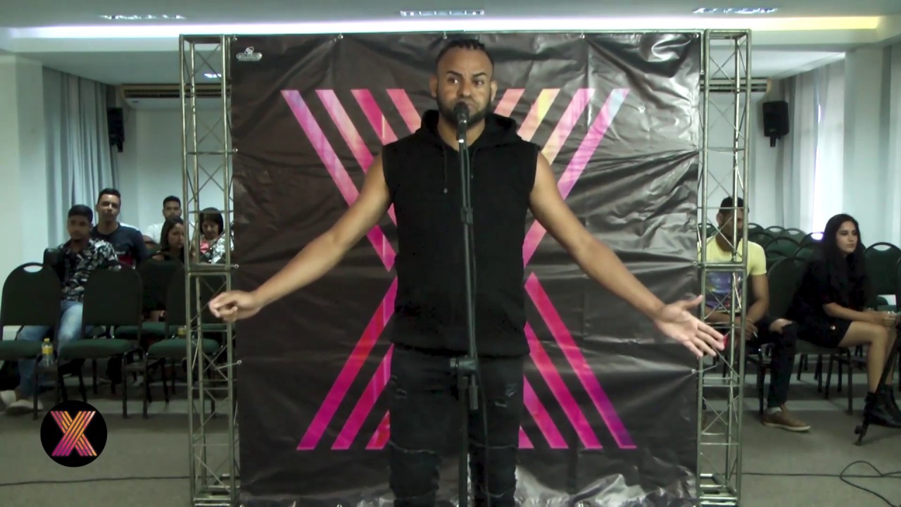 Thiago Maicon - Seletiva Cantor X - Cover Fotografias - YouTube