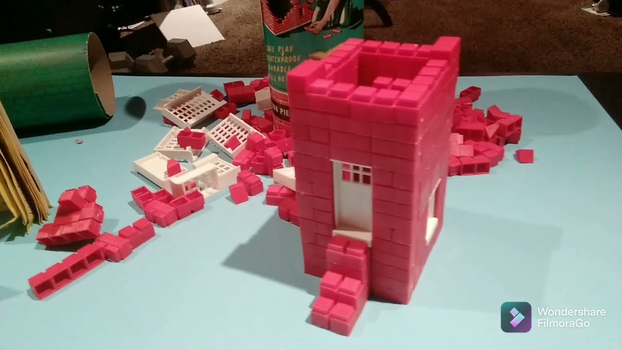Playing With 1960s Sta-Lox Building Bricks - YouTube