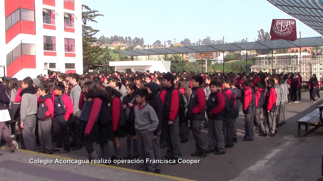 Colegio Aconcagua realizó exitoso simulacro Francisca Cooper - YouTube