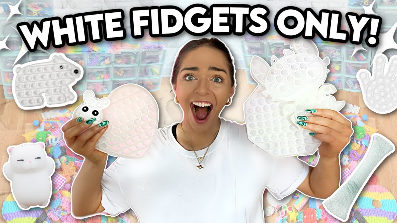 WHITE FIDGETS ONLY! 🤍🐮🐓NO BUDGET!!! 🤑🤑🤑 - YouTube