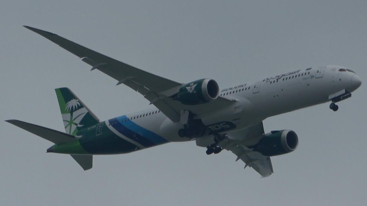 Saudia (2024 National Day Livery) B787-9 HZ-ARB On SV123 Heading To ...