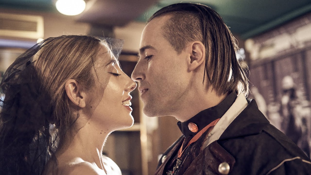 Santaflow ft. Norykko - La cita ( videoclip oficial ) Rap de Halloween ...