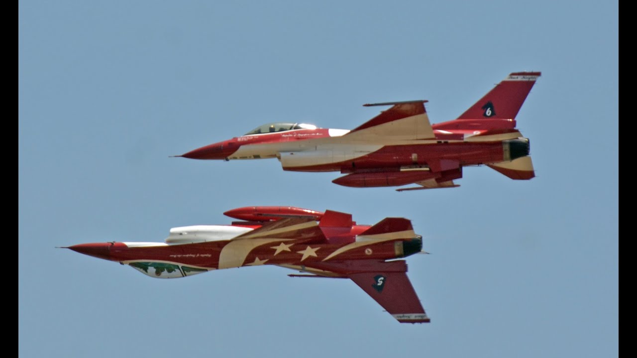 RSAF F-16 Black Knights @ Lima 2015 Langkawi. - YouTube