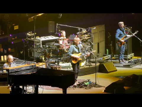 Phish - Simple - 12/28/22 - MSG Night 1 Track 14 - YouTube