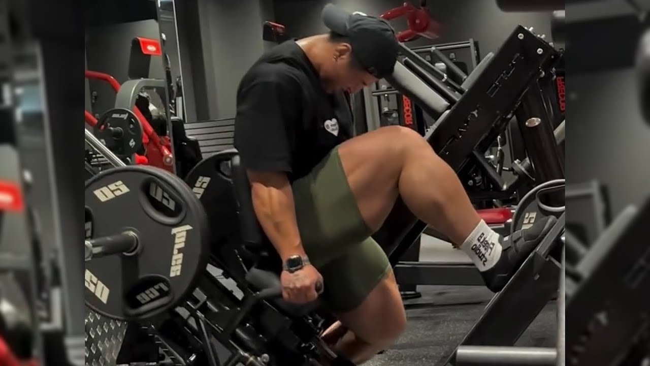 Bro Needs to SKIP Leg Day 💀 - YouTube