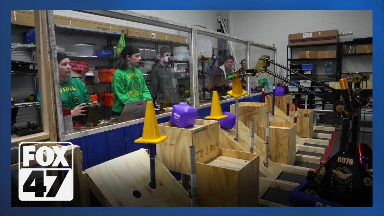 Robotics rivals work out their circuits before state competition - YouTube