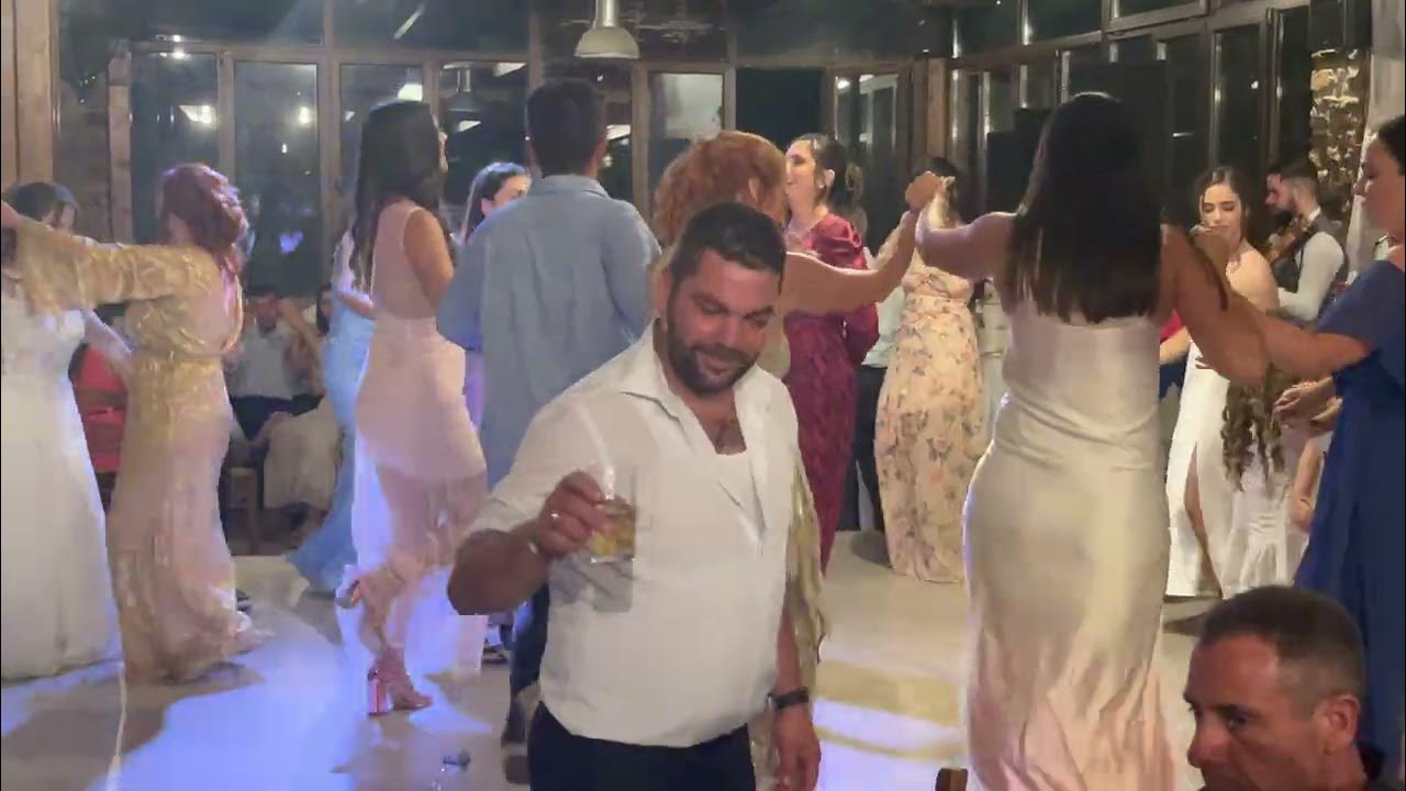 Αυτά είναι ΓΛΕΝΤΙΑ σε ΝΗΣΙΩΤΙΚΟΥΣ ΡΥΘΜΟΥΣ ΒΕΡΥΚΟΚΚΟΣ ΓΑΜΟΣ ΝΑΞΟΣ