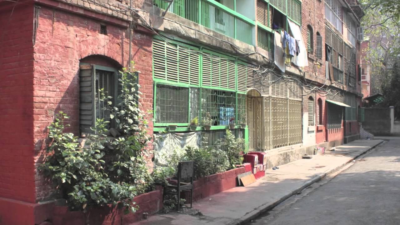 Bow Barracks, Anglo-Indian community living in Kolkata. 2015 - YouTube