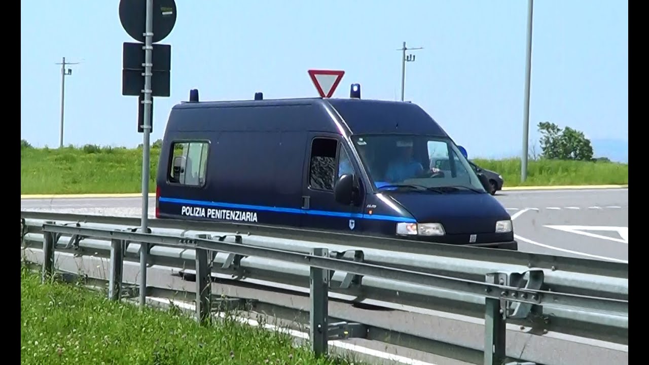 Italian Corrections Van code 2 | Polizia Penitenziaria Fiat Ducato in ...