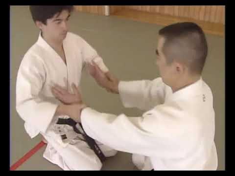 Yoshinkan Aikido - Suwari Waza Ryote Mochi Kokyu Ho Ichi - YouTube