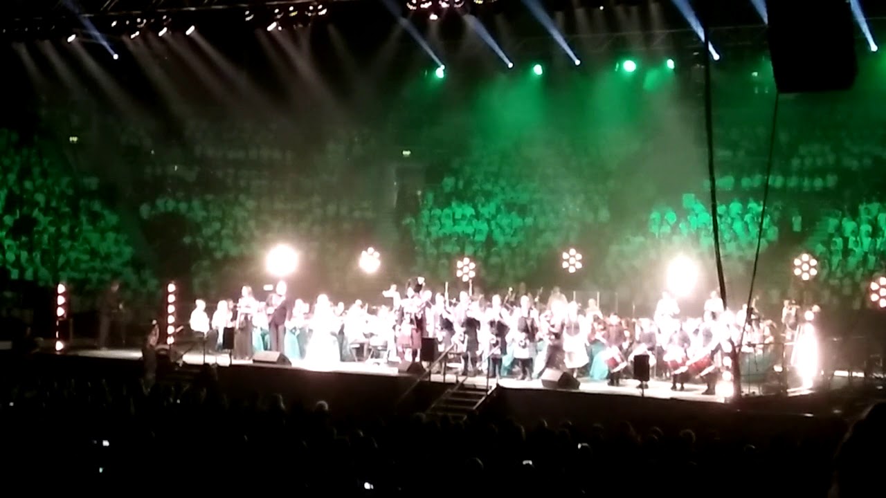 SSE Arena Belfast Peace Proms 2018 - YouTube
