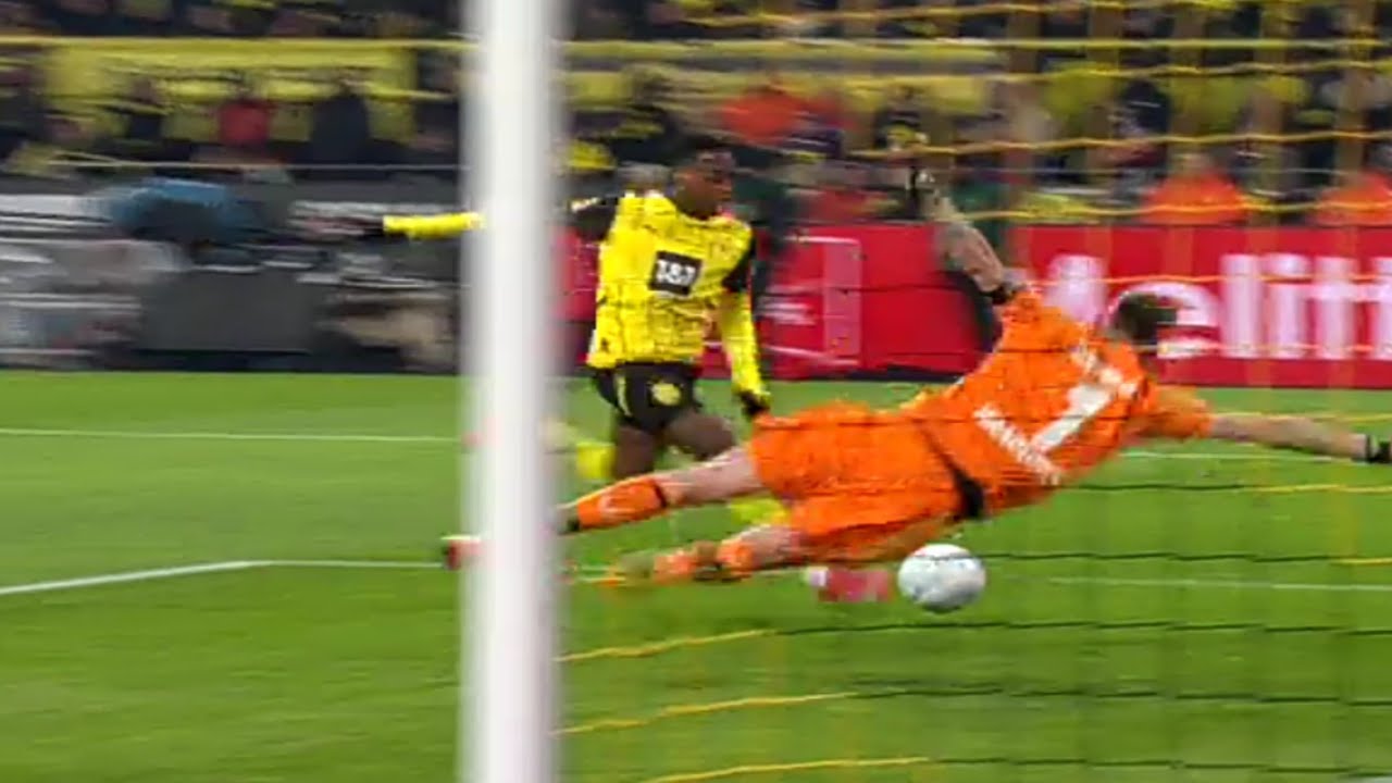 Jamie Gittens goal today | Borussia Dortmund vs Bayer Leverkusen live ...