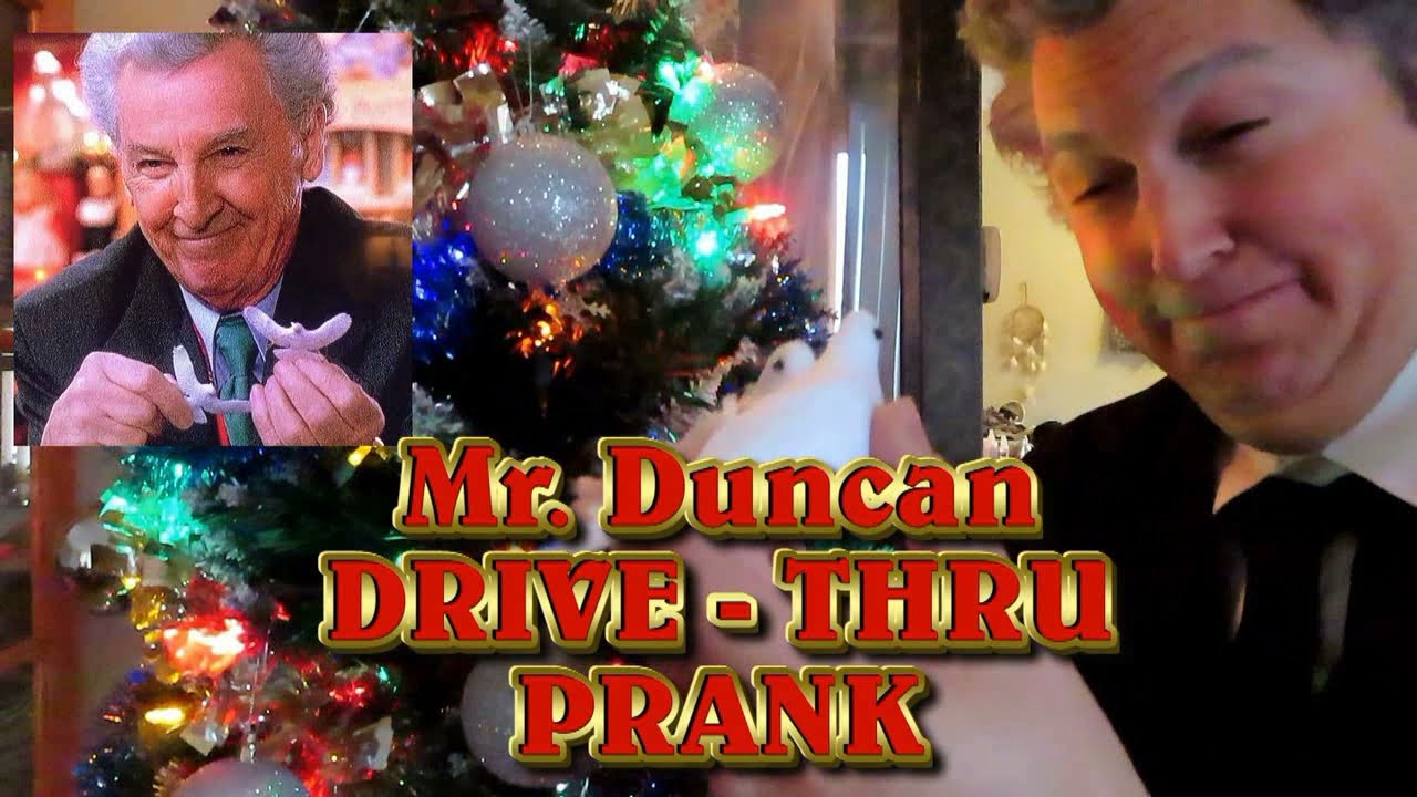 Mr. Duncan HOME ALONE 2 Public Prank - YouTube