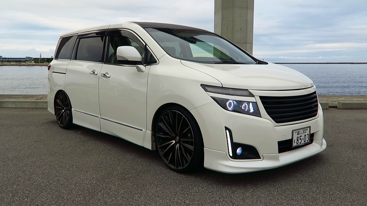 E52 エルグランド 前期 LEDシーケンシャルウインカー ヘッドライト - YouTube