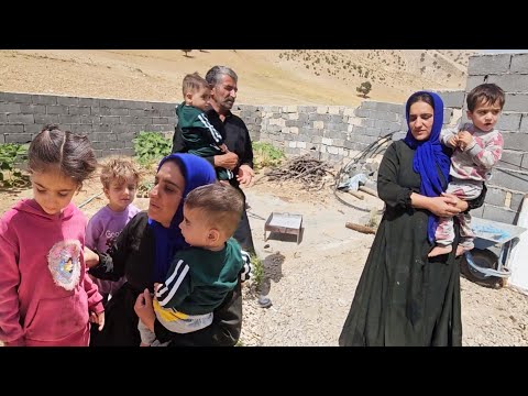 Sakineh's amazing reunion with her children. #chaveroriginal 