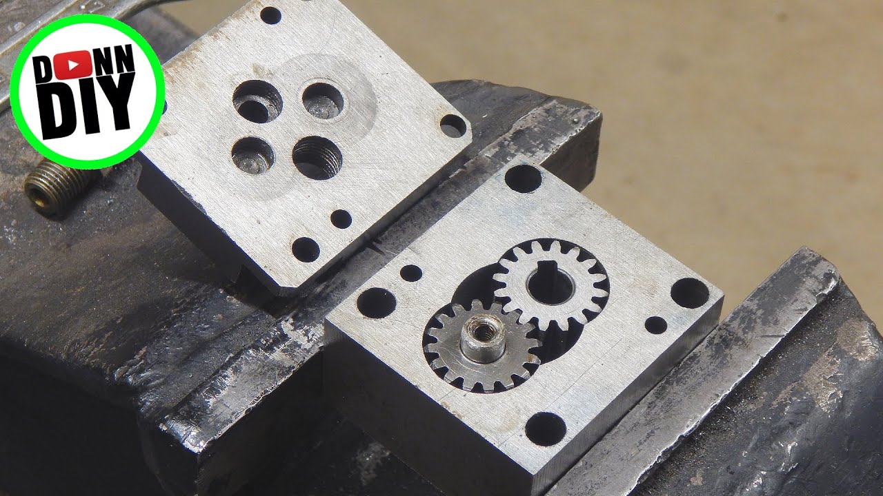 Used Milling Machine For The Workshop - Unloading & Inspection - YouTube