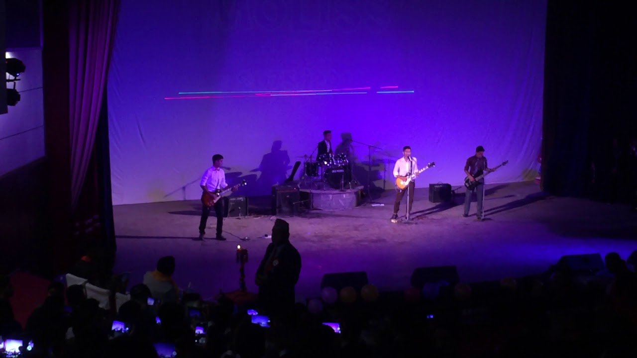 Mero auta saathi cha(moliss college) - YouTube