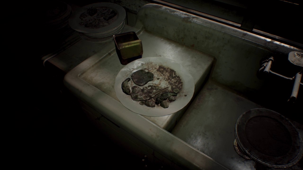 Resident Evil 7 Biohazard New Easter Egg - Live Worms - YouTube