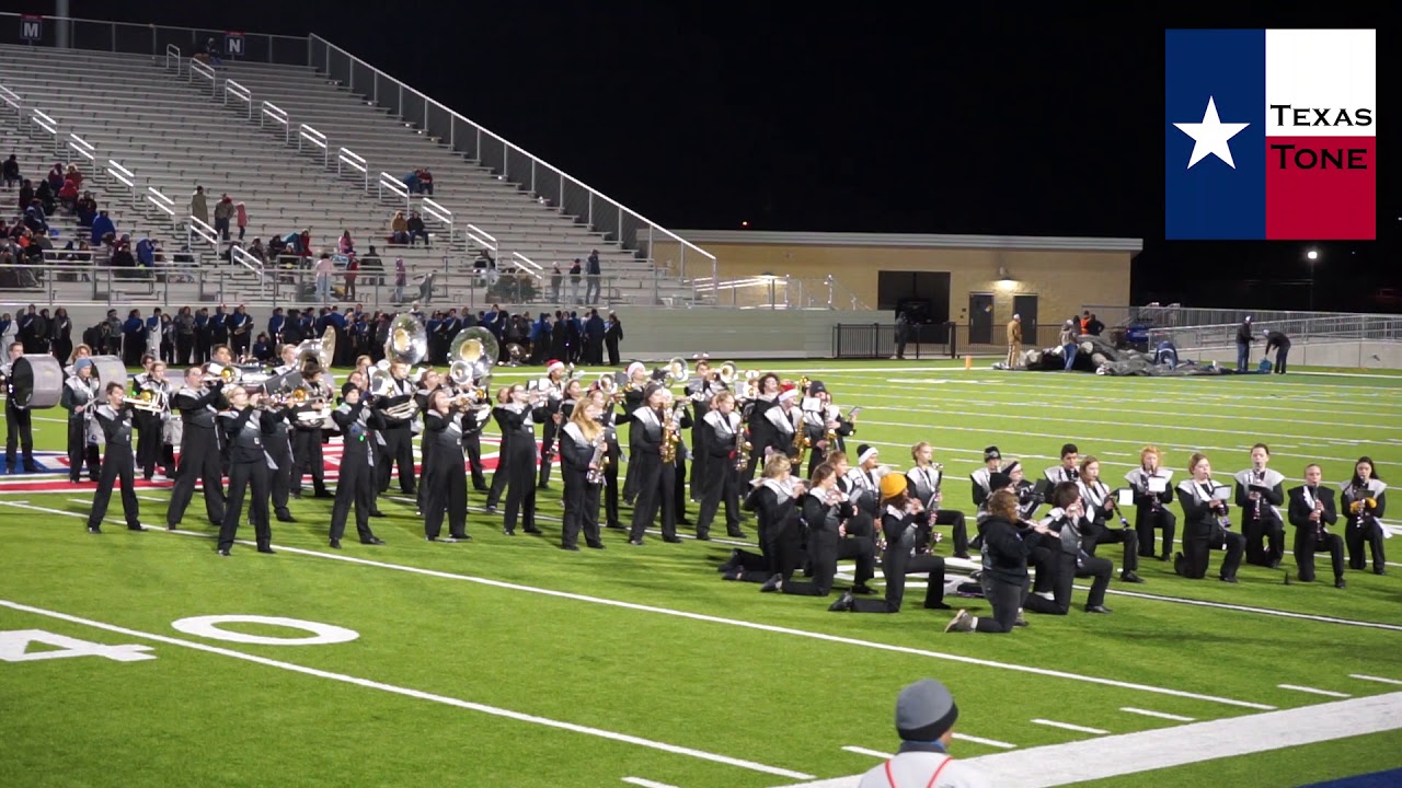 Grandview Band Halftime Performance vs Yoakum [HD] - YouTube