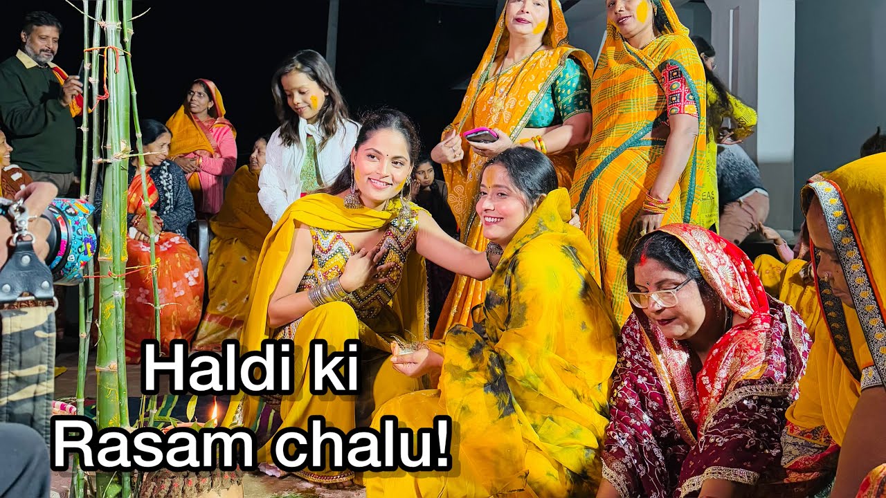 Haldi ki Rasam shuru hogyi!💕 | Tanishq Singh | Varanasi - YouTube