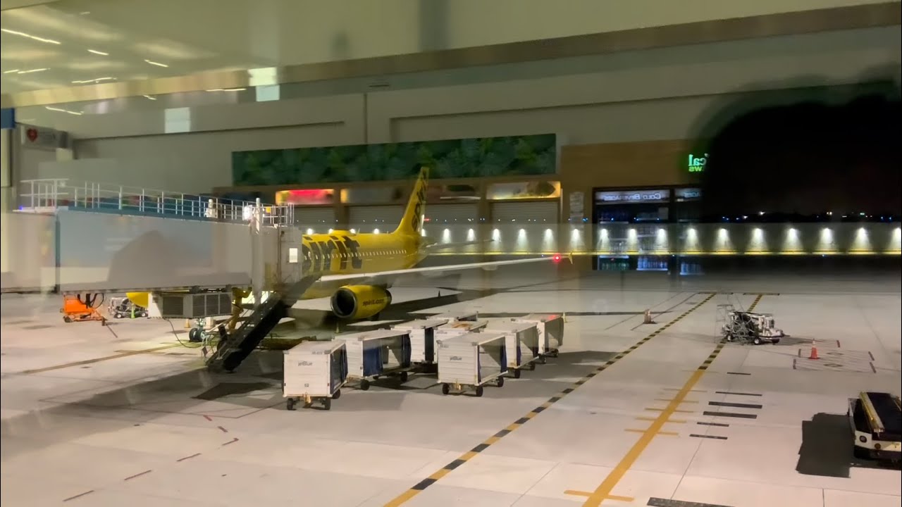 Full flight: Spirit airbus a320 Fort Lauderdale to Philadelphia - YouTube