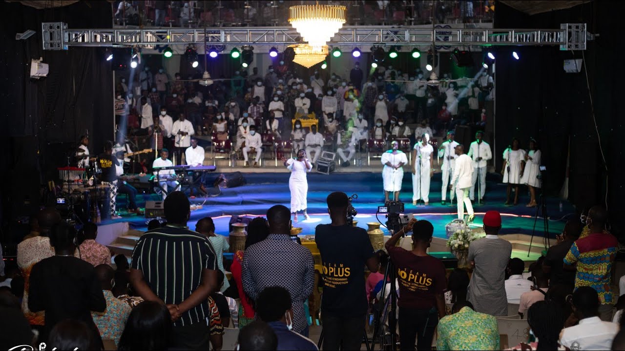 SANDY ASARE ONE HOUR NON STOP LIVE PRAISE AND WORSHIP @LCI - YouTube