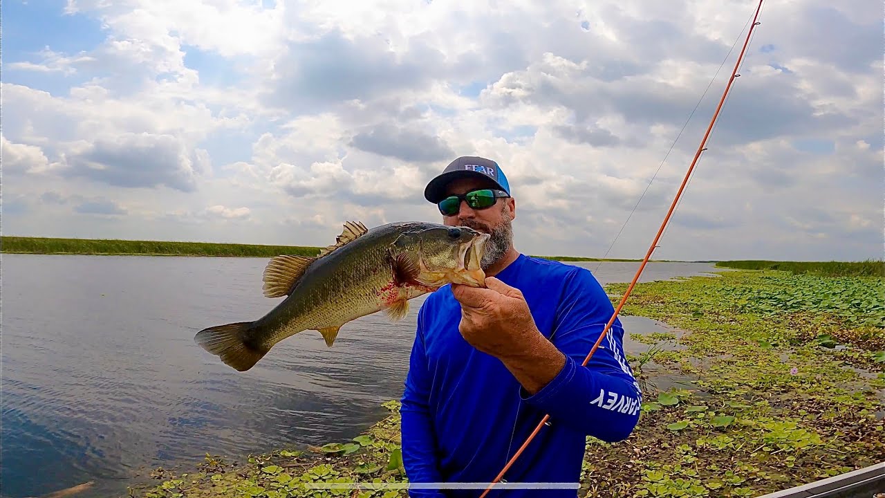 FRESHWATER FISHING IN AIRBOAT (catch clean cook ) CRAPPIE AND BASS ...