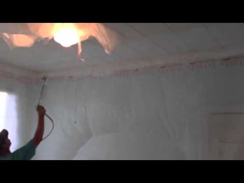 Spraying Primer on Ceilings - Sherwin Williams ProBlock - YouTube