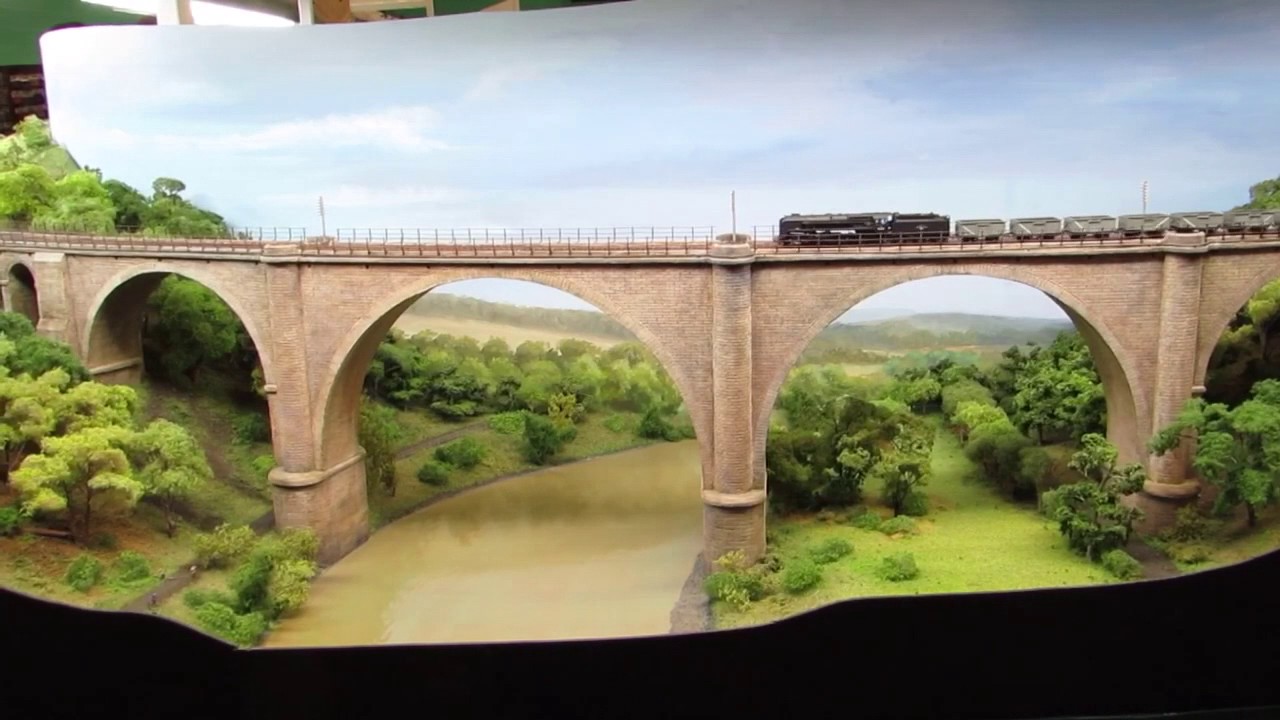 Fence Houses at Railex 2017 - YouTube