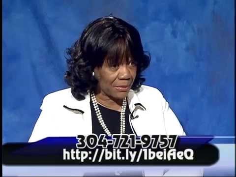 Elder Denise White on Arts A La Carte - YouTube