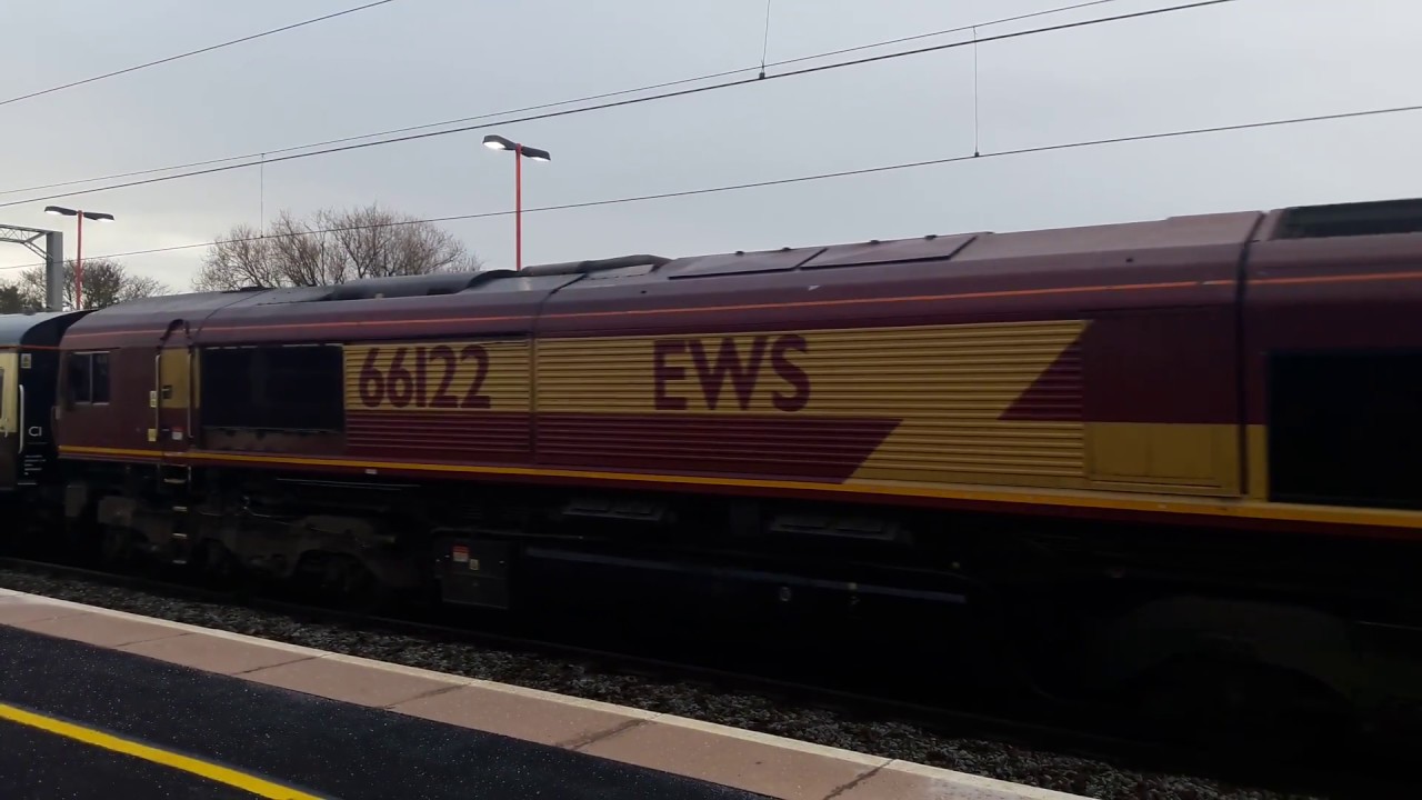DB class 66122 on "The Jolly Grid" tour, Birmingham International, 16 ...