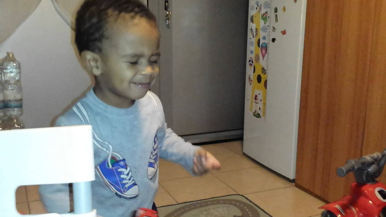 Cantante in erba - YouTube