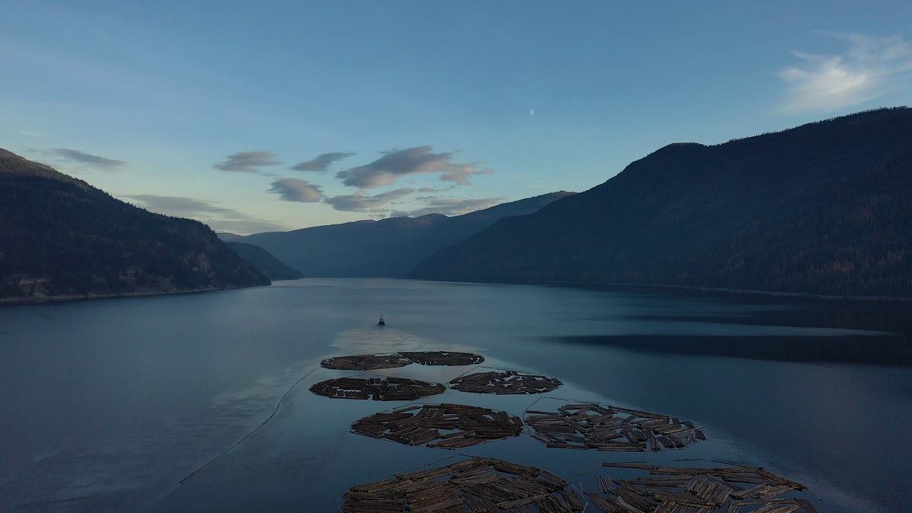 Arrow Lakes, BC - YouTube