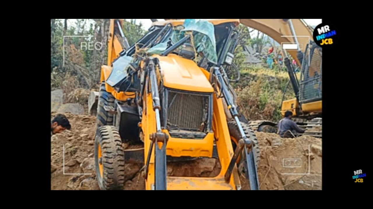 jcb accident / amazing jcb opporater /new backhoeloader - YouTube