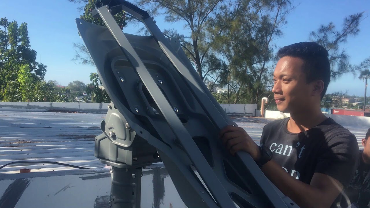 FEED SUPPORT ARM AND DISH - YouTube