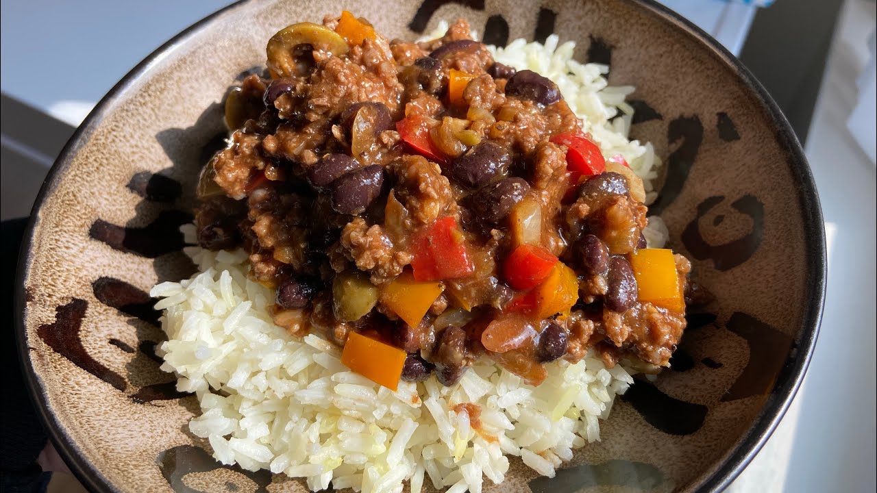 PUERTO RICAN PICADILLO!! - YouTube