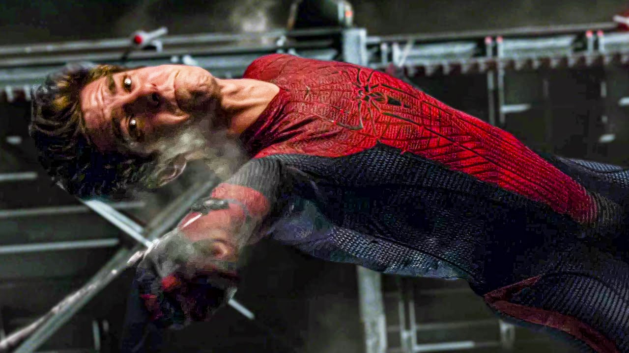 Daring Rescue On Bridge | The Amazing Spider-Man - YouTube