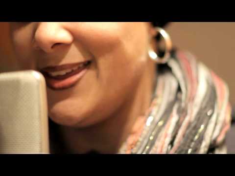 Mama Sol & Tha N.U.T.S feat. Johnny Manuel - YouTube