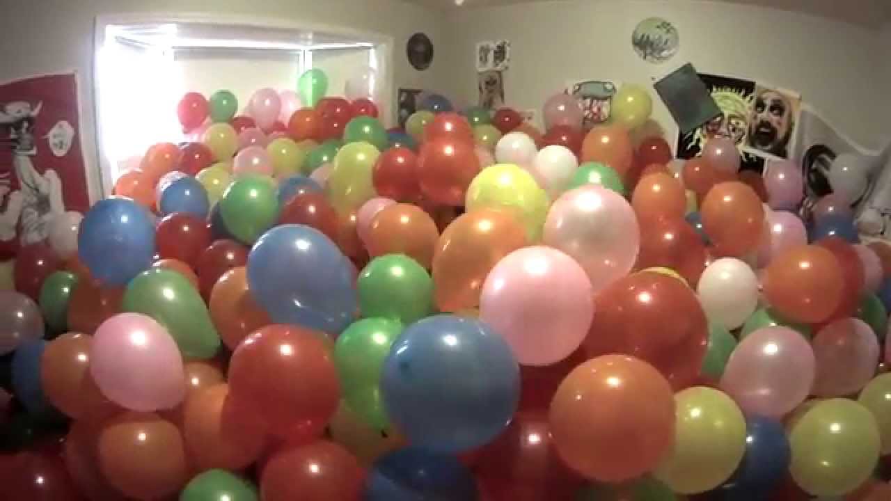 3000 Balloon PRANK! glitter - YouTube