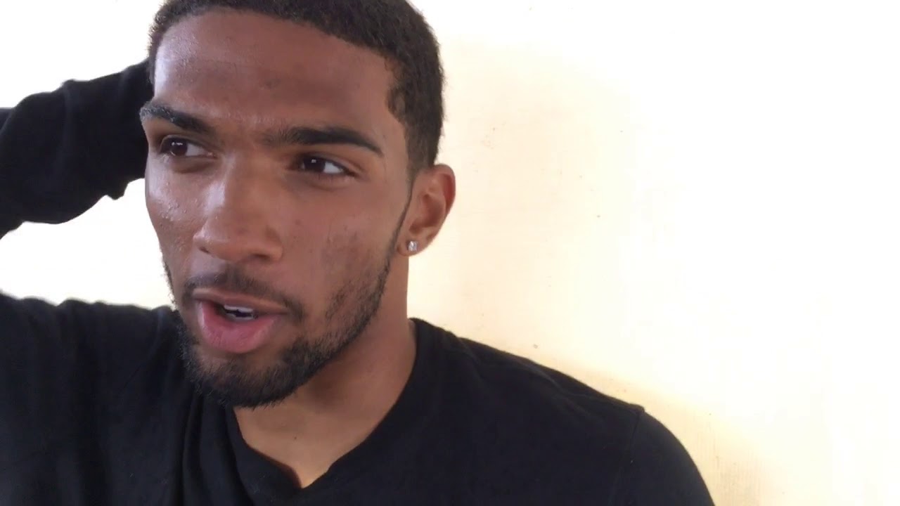 Oregon’s Braxton Canady won the 110 hurdles at the Pepsi Invite - YouTube