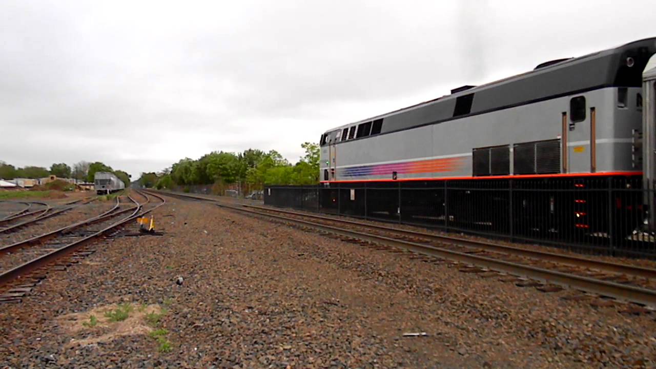 NJT P40 4800 Departing Bound Brook Station - YouTube