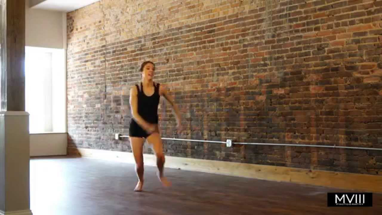 Ashley Schaffer In MVIII Photography Studio - YouTube