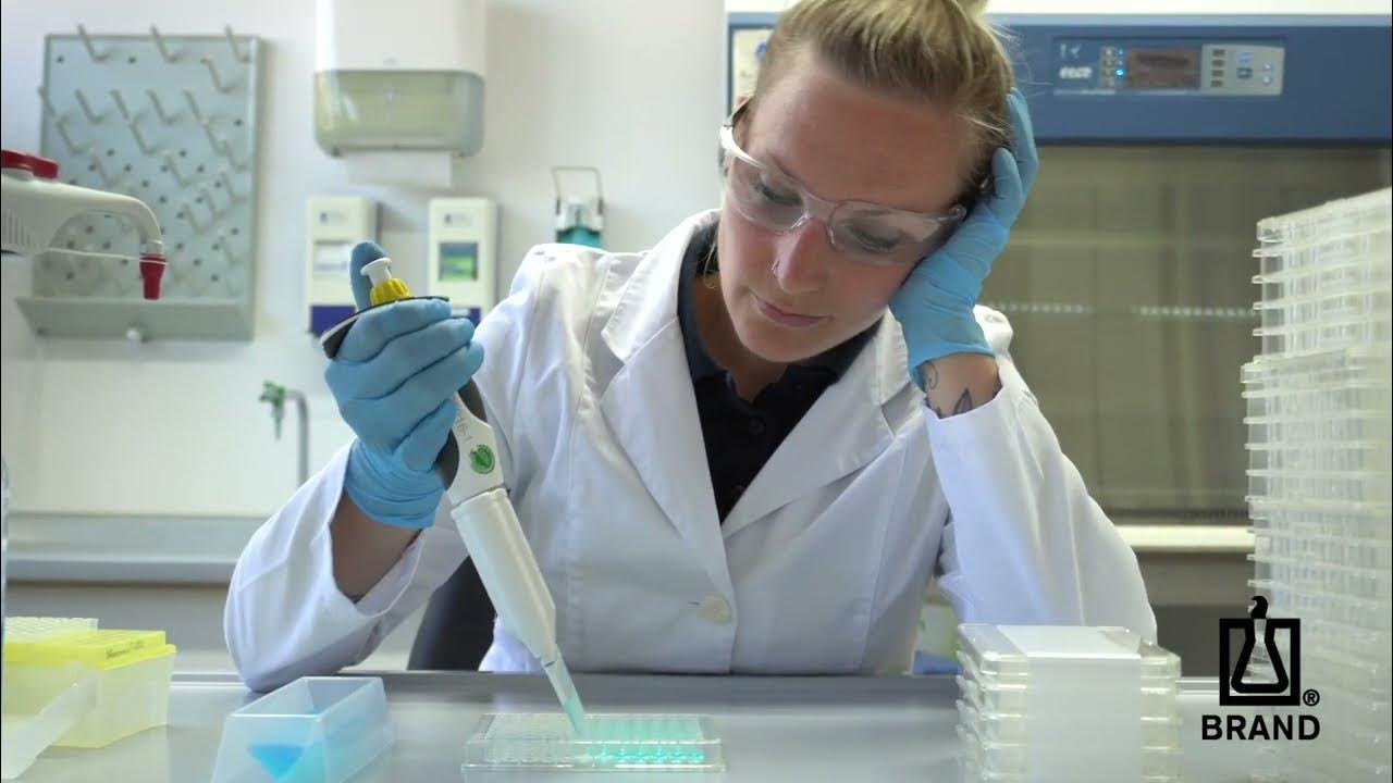 Pipetting robot Liquid Handling Station — Overview - YouTube