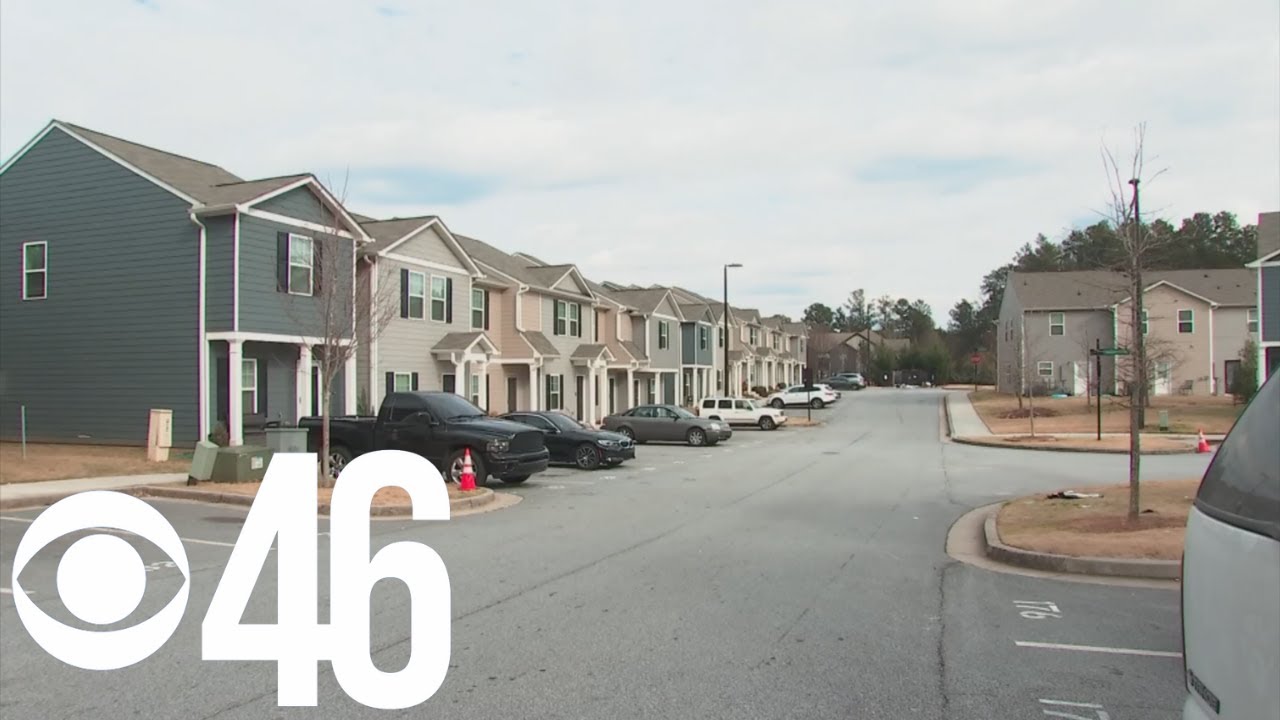 Townhome complex owes $91K water bill to city of Atlanta - YouTube