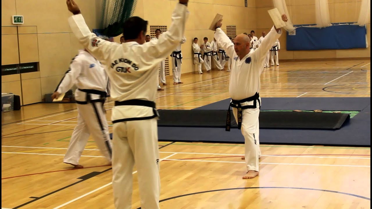 Liams Split Kick Break - YouTube