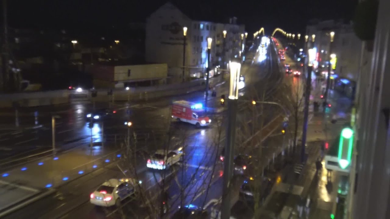 RTW 1 MHD Bonn mit Dauerpresslufthorn - YouTube