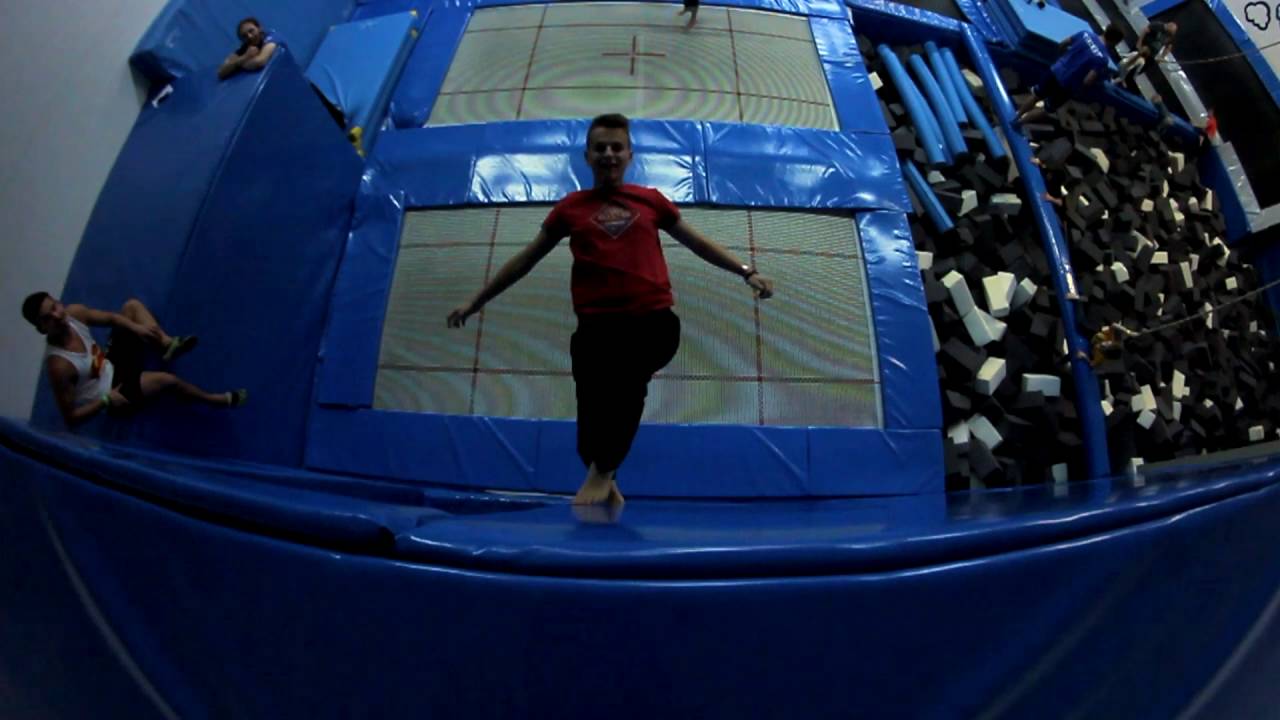 Challenge Miesiąca Października - Wallrun - YouTube